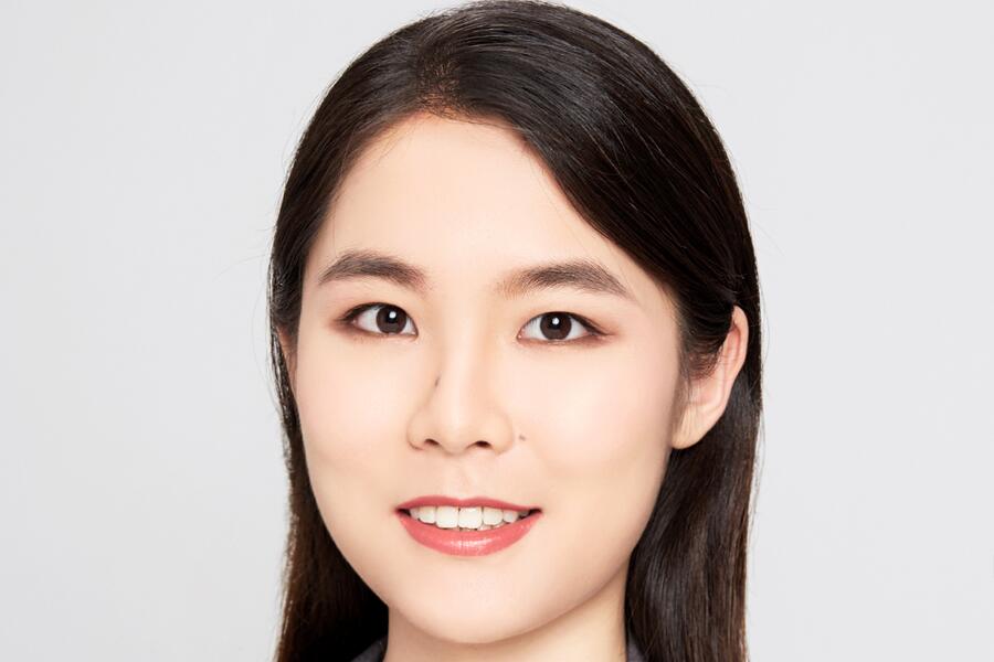 Wenxin Zhang | Columbia Business School